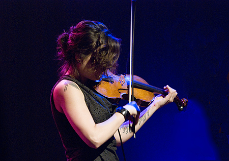 Tania Elizabeth Photo - May 2011